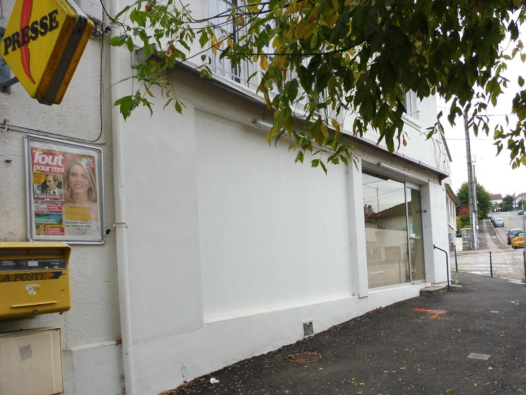 Local commercial à louer avec vitrine. | PortaLim